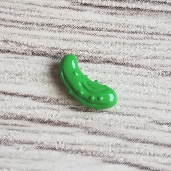 Origami Owl | Jewelry | Vhtf Pickle Charm | Poshmark